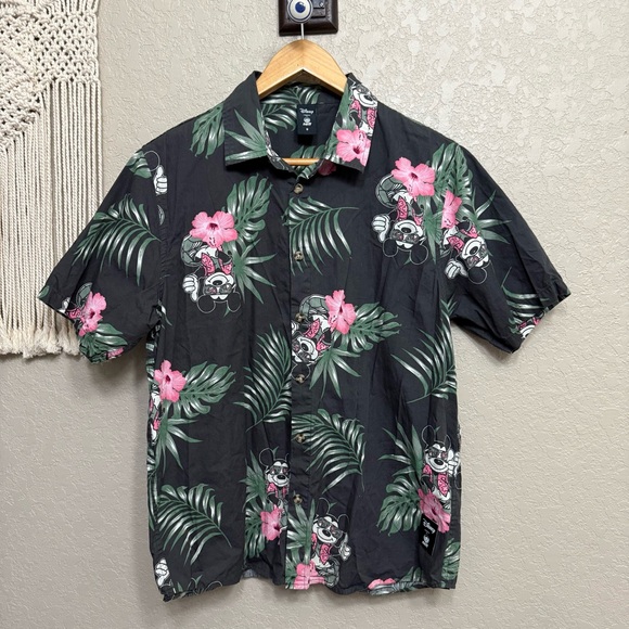Disney | Shirts | Disney Neff Mens Short Sleeve Button Down Mickey ...